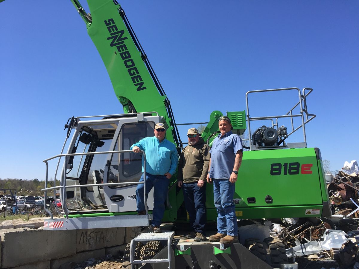 The SENNEBOGEN 818, Grapple And Dealer Service Make A Complete Scrap ...